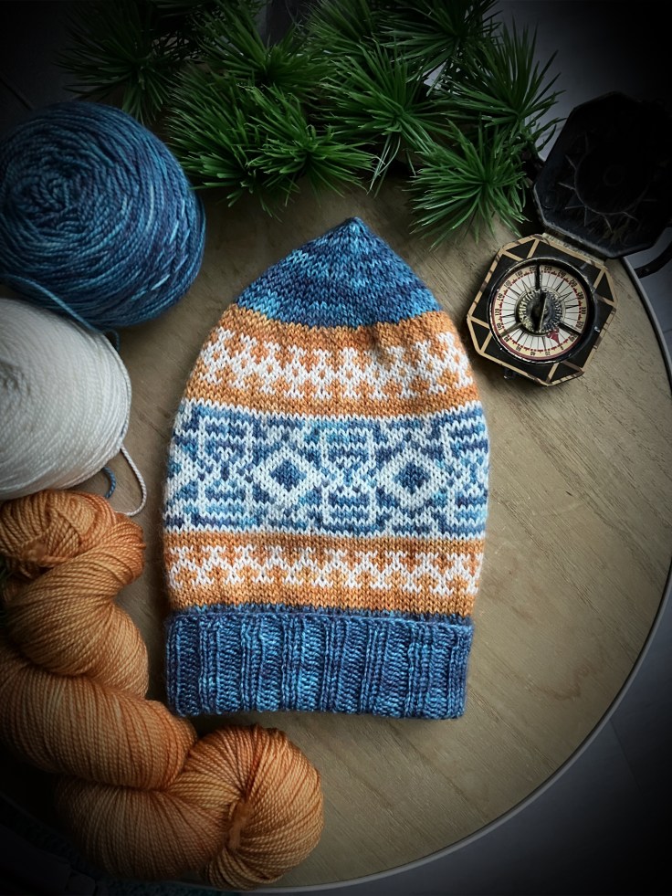 The Hourglass Hat pattern is released, and TGWTH hand-dyed yarns are ...